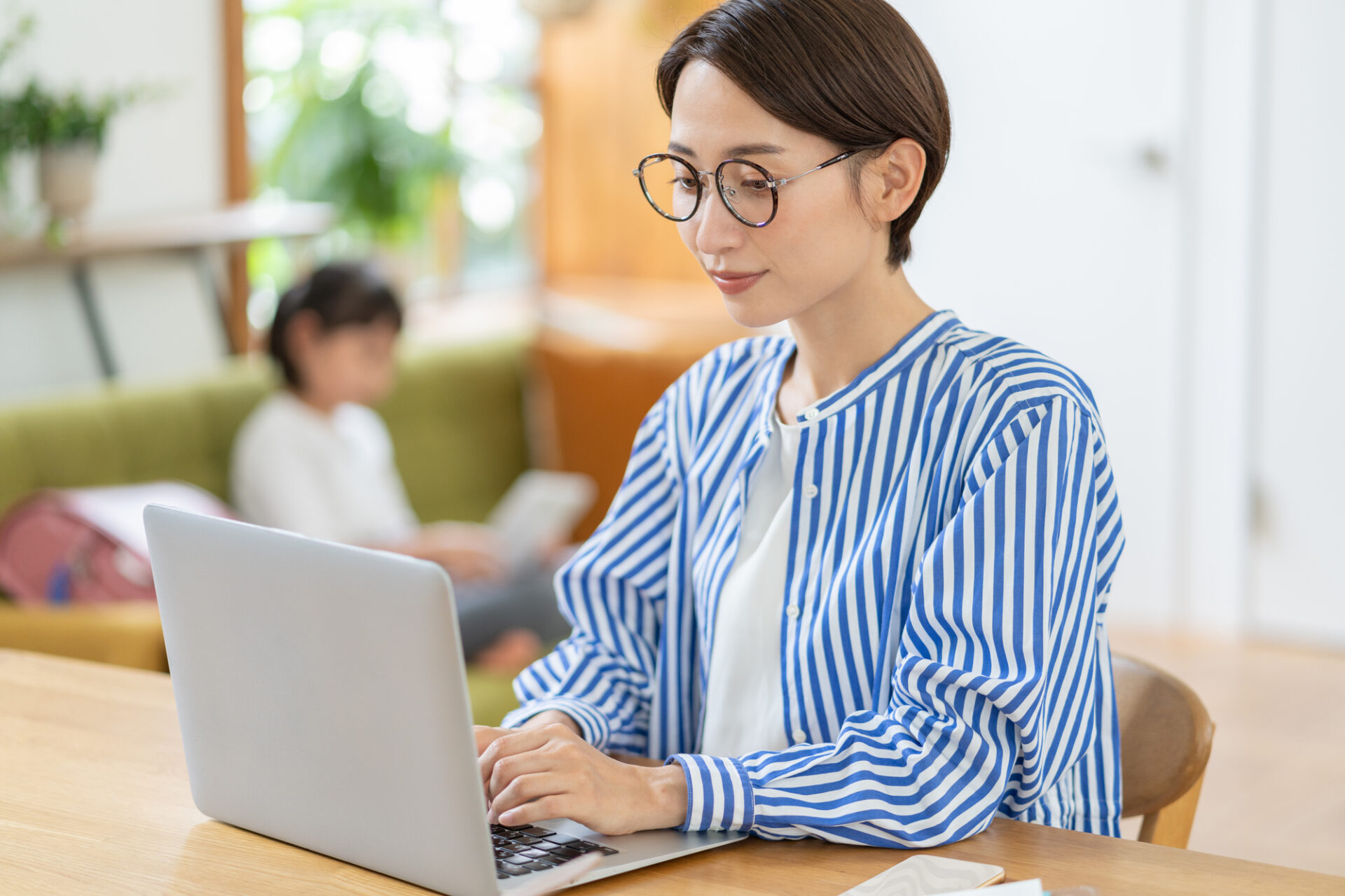 DMM TV を家族で共有して使うには？プロフィール機能の使い方を解説 | GETUUG（ゲッツーグ）